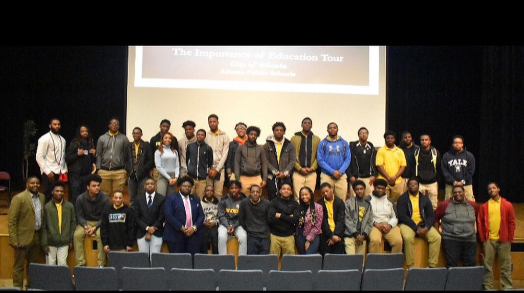 Meet Jayla Phillips: Healer - SHOUTOUT ATLANTA