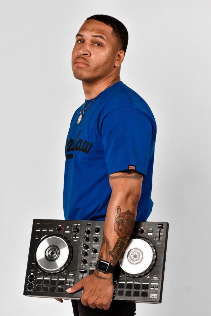 Meet Adrian Knight | DJ - SHOUTOUT ATLANTA