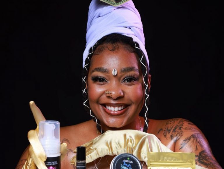 Meet Artist Ameshia | Artist/Influencer/Entrepreneur - SHOUTOUT ATLANTA