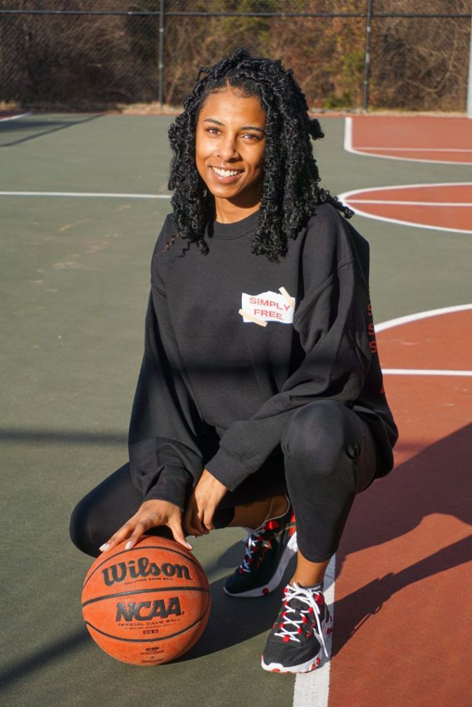 Meet Chloe Roach | Founder & CEO of SIMPLY FREE. - SHOUTOUT ATLANTA