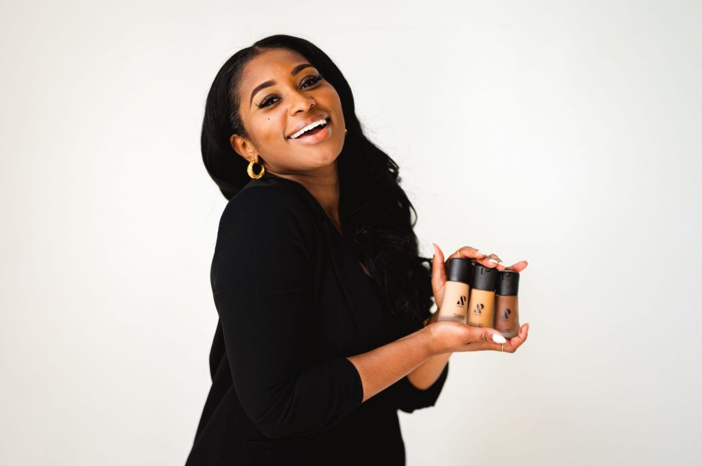 Meet Alexandria Davis | Creator - SHOUTOUT ATLANTA