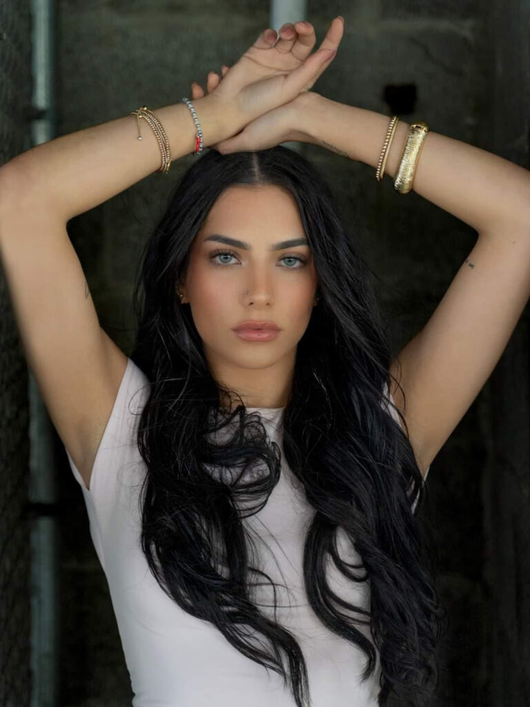 Meet Lizzie Campanella | Model & Undergraduate student - SHOUTOUT ATLANTA