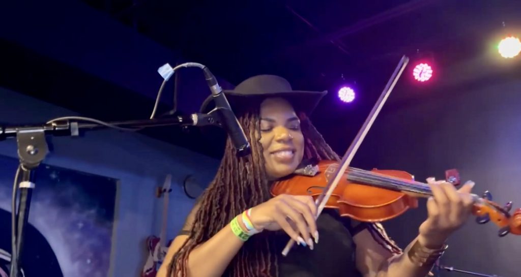 Meet Elaina Yvonne | Musician & Recording Artist - SHOUTOUT ATLANTA