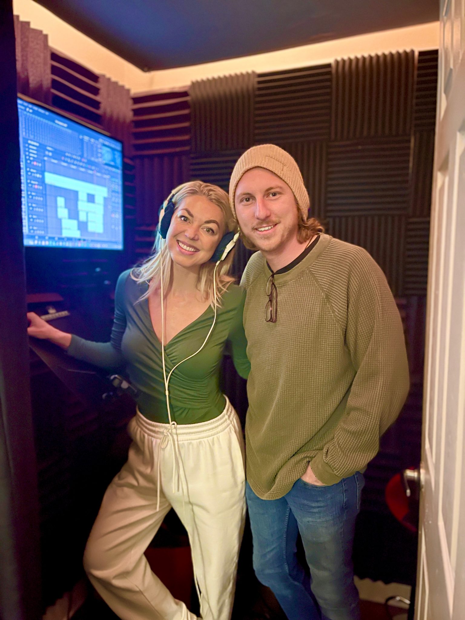 Meet Brey Noelle | Actress, Model, Singer-Songwriter, Entrepreneur ...